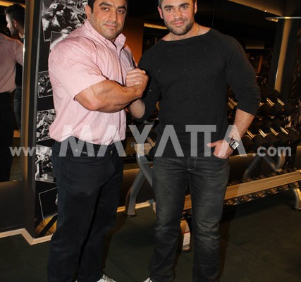 ŞAMPİYON ASYA KAPLANI MEHDi AYARi AÇILIŞTA